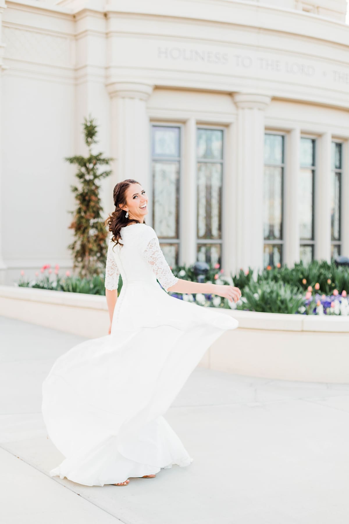 Pretty Spring Wedding at the Oaks Event Center || Payson, Utah - Tasha Rose