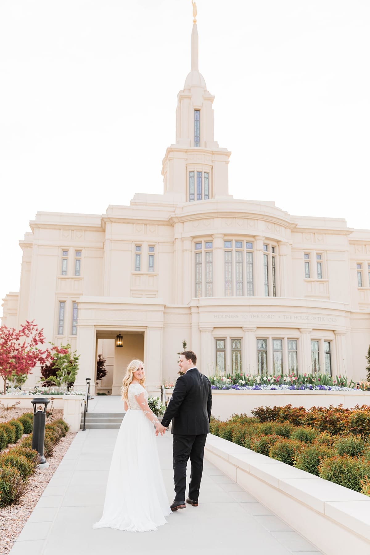 Classic and Elegant Wedding at the Payson Temple and Copper Creek Event ...