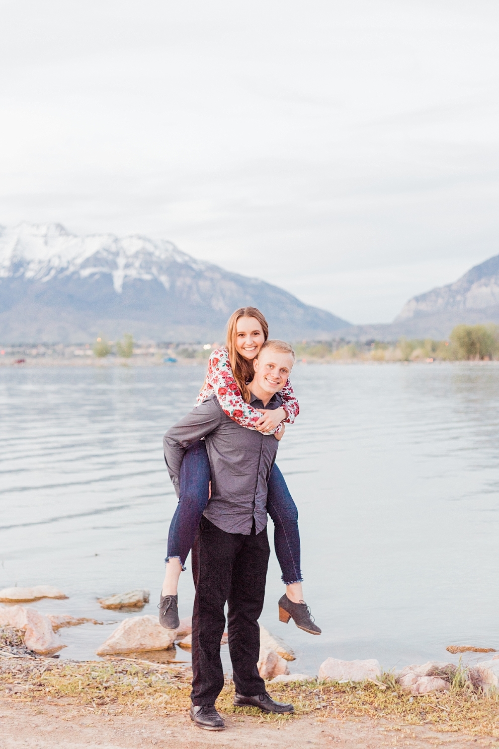 Timeless and Candid Engagement Session at Utah Lake || Provo, Utah ...